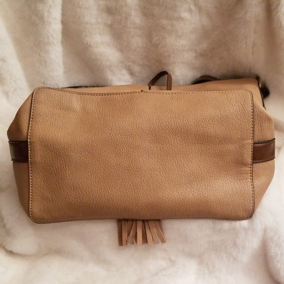 Moda Luxe | Bags | Moda Luxe Tan Hobo Shoulder Bag | Poshmark